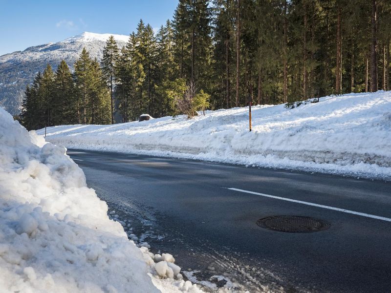 Mountain Pass in Germany: Clear Sky and Stunning Views HDRi Maps and ...