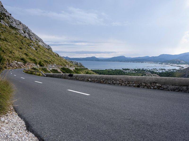 Mountain Passes in Spain: Nature Landscapes HDRi Maps and Backplates