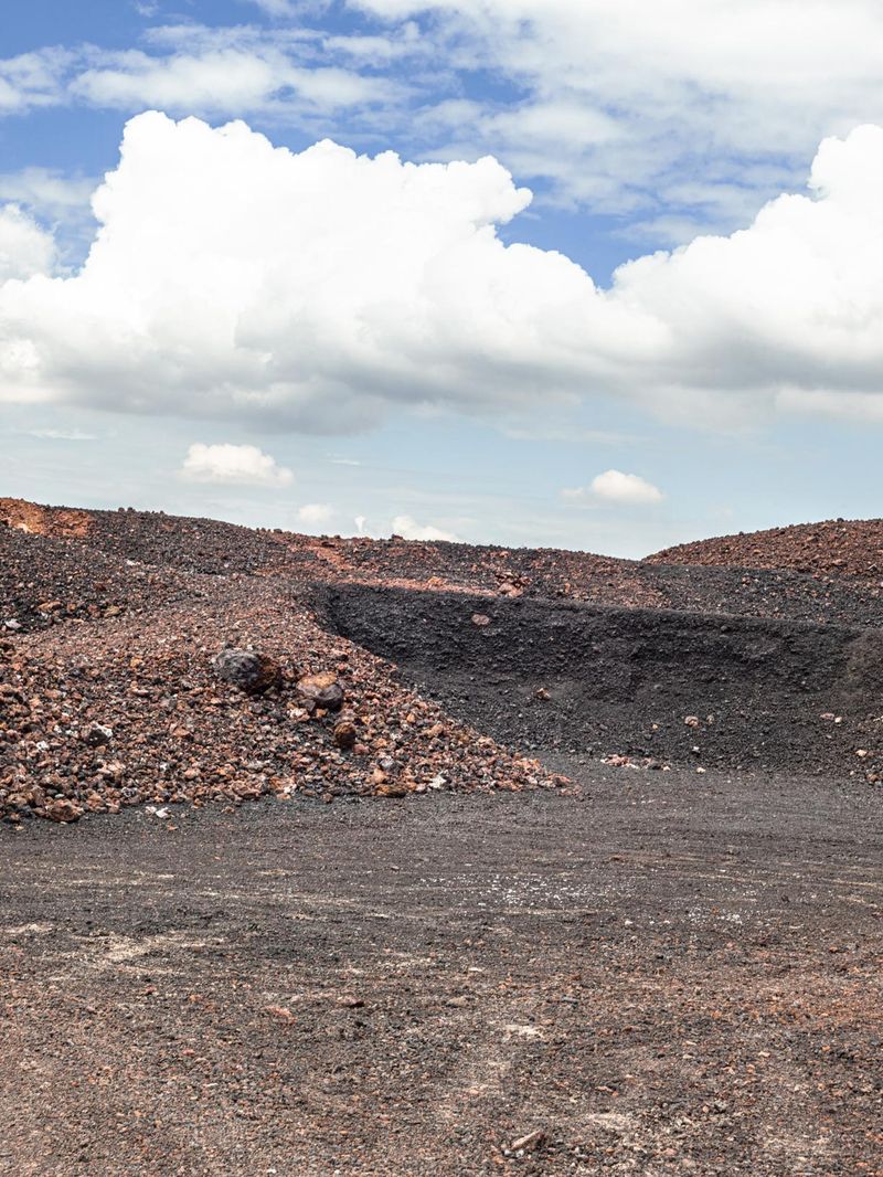 Nature Landscape: Dirt Road and Grass HDRi Maps and Backplates