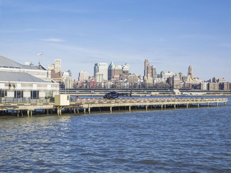 New York City: Manhattan Skyline HDRi Maps and Backplates