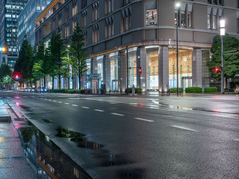 Night Time Tokyo: Embracing City Life HDRi Maps and Backplates