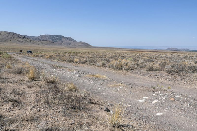 Off-Road Track in the Colorado Desert HDRi Maps and Backplates