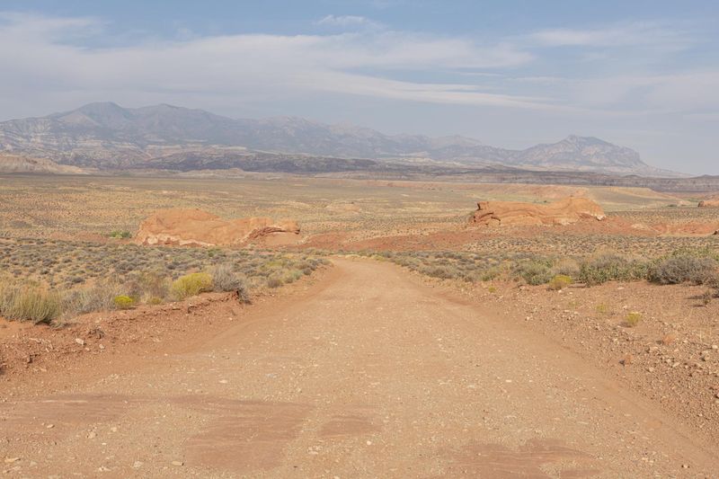 Off-Road Track in Utah Mountain Landforms HDRi Maps and Backplates