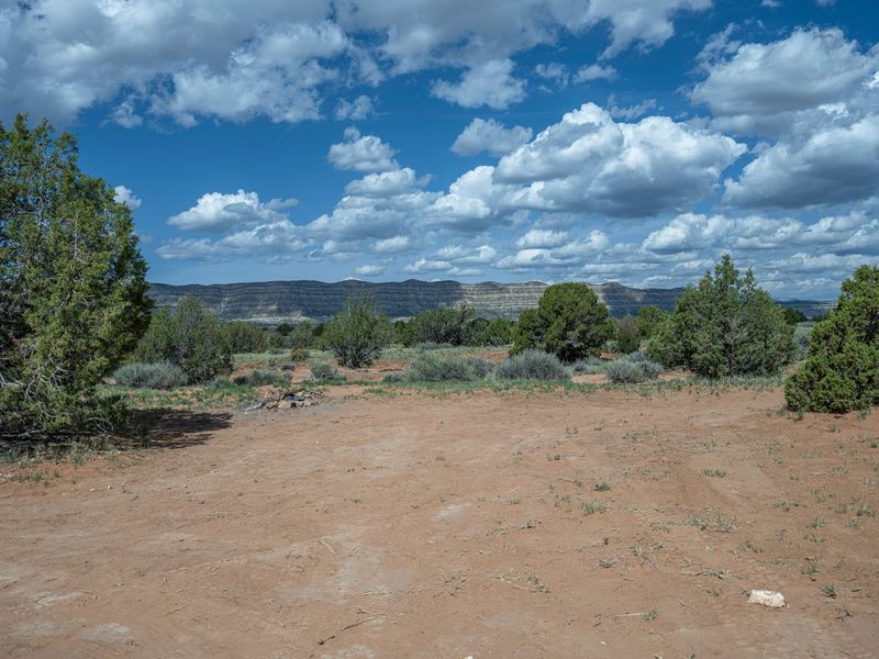 Off-Road Track in Utah's Rural Landscape HDRi Maps and Backplates
