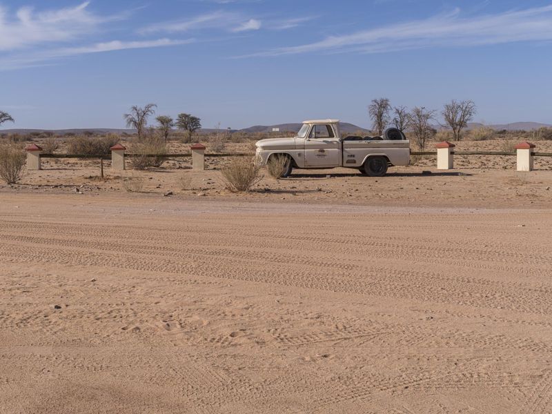 Old Pickup Truck in South African Desert HDRi Maps and Backplates