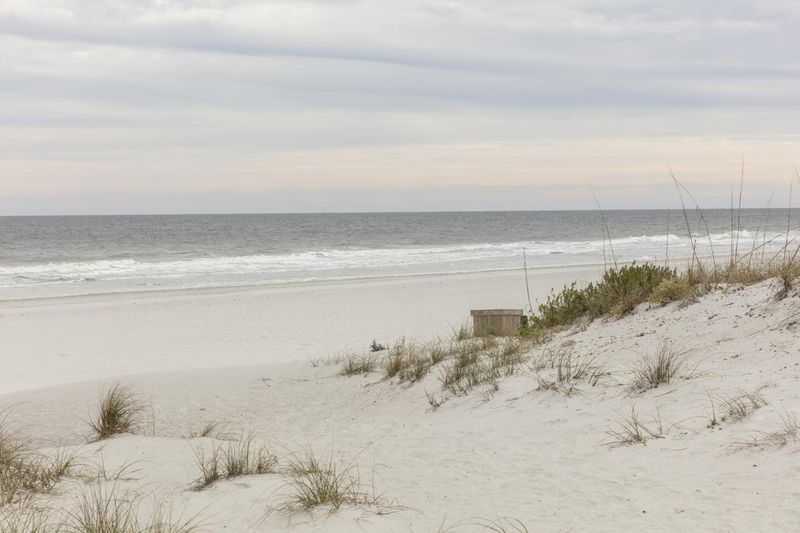Open Space at the Beach: A Clear Day with Blue Skies HDRi Maps and ...