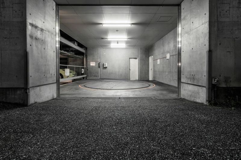 Open Space Parking Lot in Daylight - HDRi Maps and Backplates