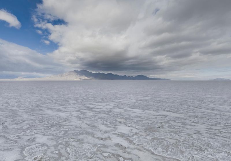 Open Space in Utah: Dramatic Clouds HDRi Maps and Backplates