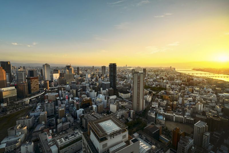 Osaka Cityscape: Overlooking a Clear Sky HDRi Maps and Backplates
