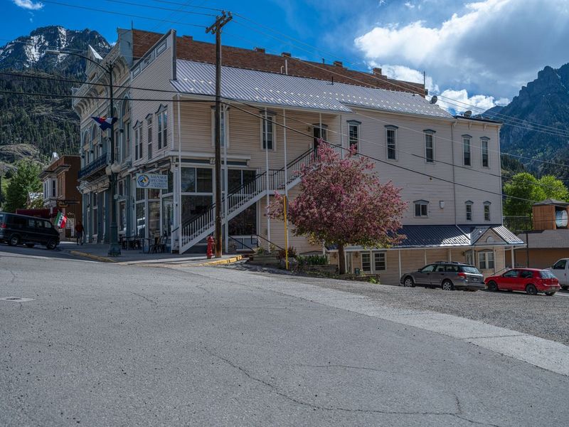 Ouray, Colorado: Scenic Road with Mountain View HDRi Maps and Backplates