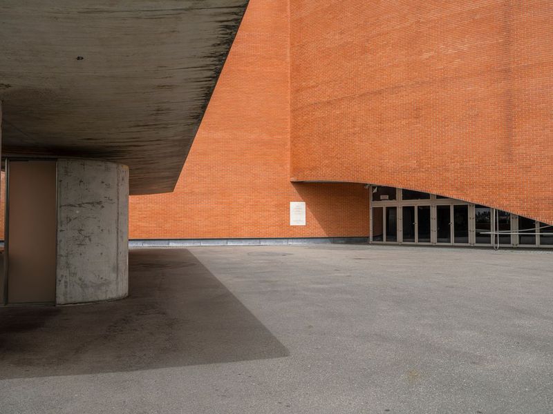 Porto Concert Hall: Dramatic Shadows and Modern Design HDRi Maps and ...