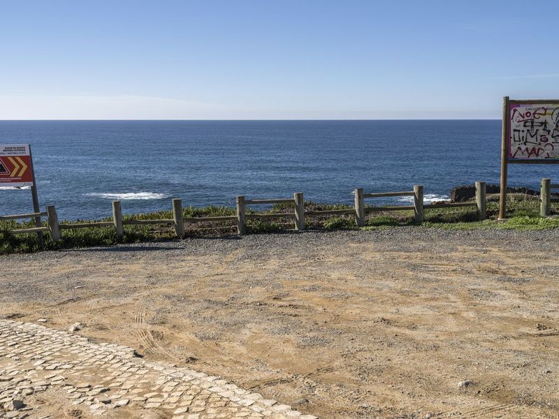 Portugal Coastline: A Scenic View - HDRi Maps and Backplates