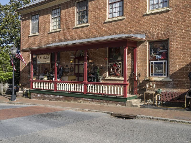 Red Brick Store Front in Tennessee HDRi Maps and Backplates