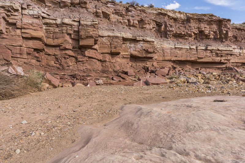 Red Rock Cliffs in Utah HDRi Maps and Backplates