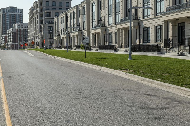 Residential Building in a Canadian Neighborhood HDRi Maps and Backplates