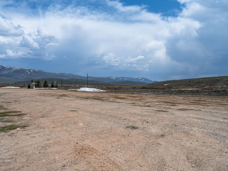 Rural Landscape in Utah: Beautiful Open Spaces HDRi Maps and Backplates