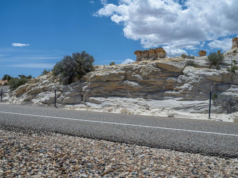 Rural Road in Head of the Rocks, Utah HDRi Maps and Backplates