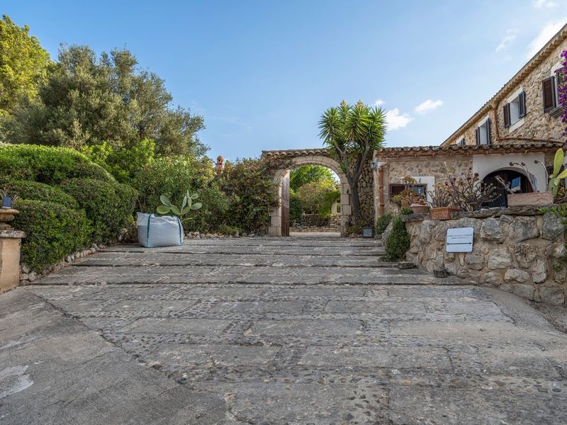 Rural Road in Majorca, Spain: Farms and Houses HDRi Maps and Backplates
