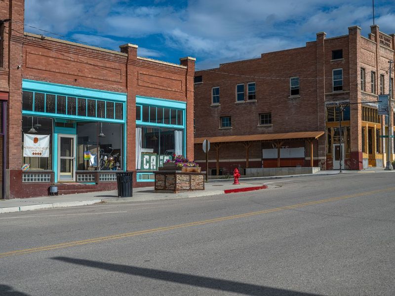 A Rural Town in Utah, USA HDRi Maps and Backplates