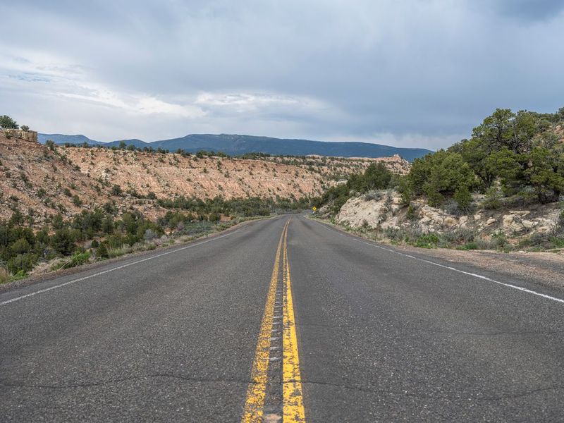 Rural Utah: A Straight Road through Mountain Landscapes HDRi Maps and ...