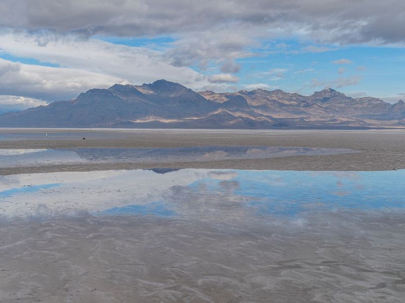Salt Lake City Landscape with Majestic Mountains HDRi Maps and Backplates