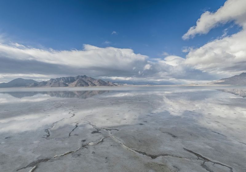 Salt Lake City, Utah: A Sunny Landscape HDRi Maps and Backplates