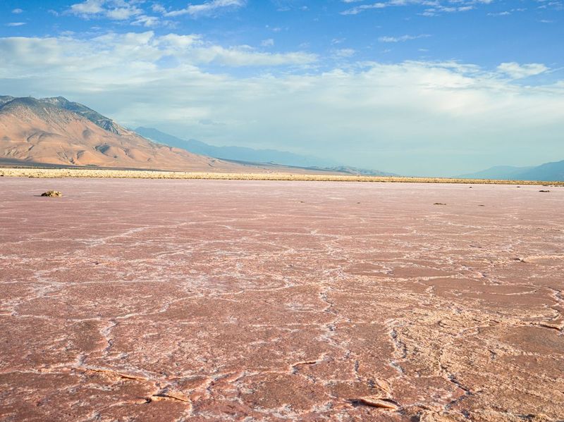 Salt Lake in the USA: Clear Skies and Reflective Surface HDRi Maps and ...