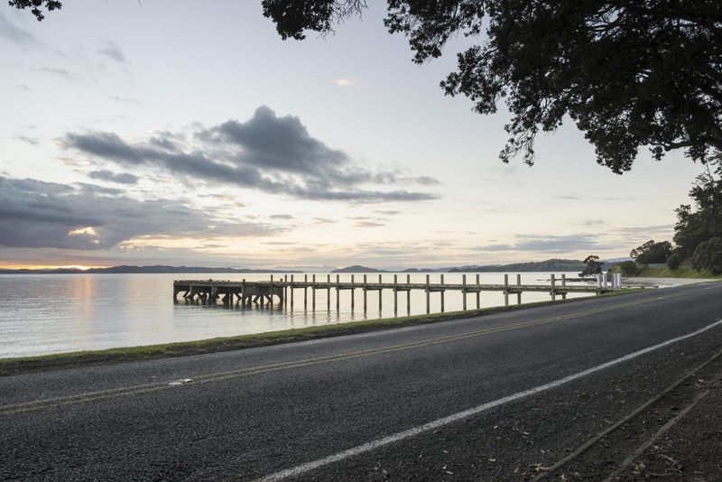 Scenic Road Auckland Ocean Horizon HDRi Maps and Backplates