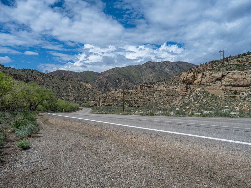Scenic Road in Utah: Clouds and Mountains HDRi Maps and Backplates