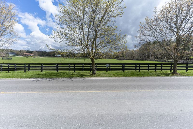 Scenic Rural Landscape in Toronto, Canada - HDRi Maps and Backplates