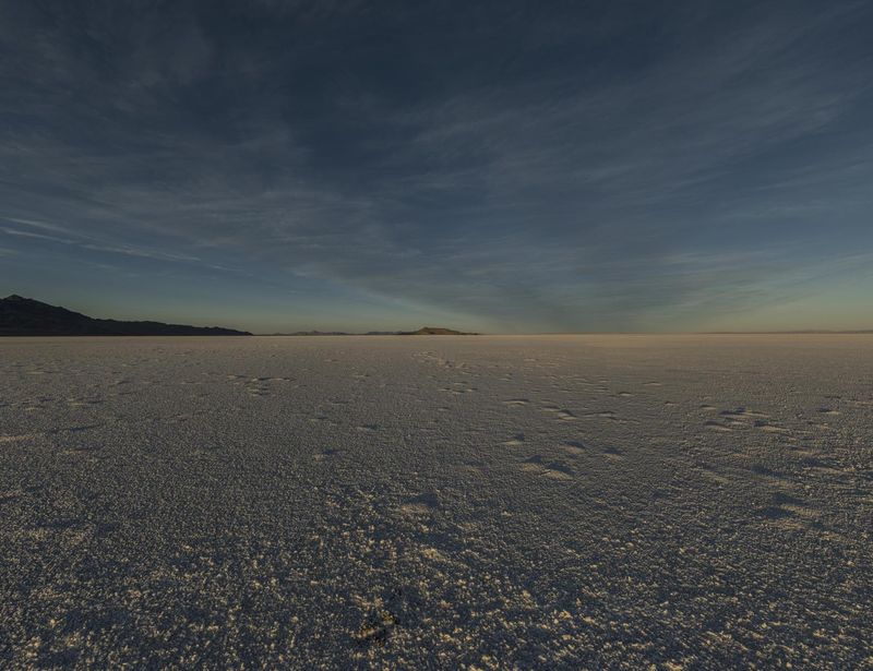 Serene Dawn Over Utah Desert Mountains HDRi Maps and Backplates