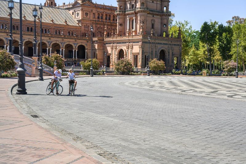 Seville Castle: Exploring Plaza de España HDRi Maps and Backplates