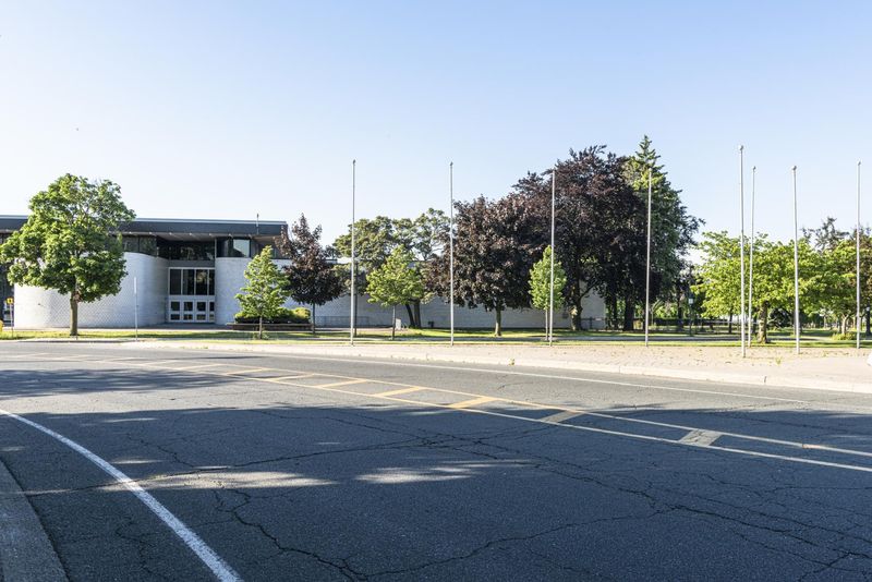 Sleek Houses and Well Paved Roads in Toronto HDRi Maps and Backplates
