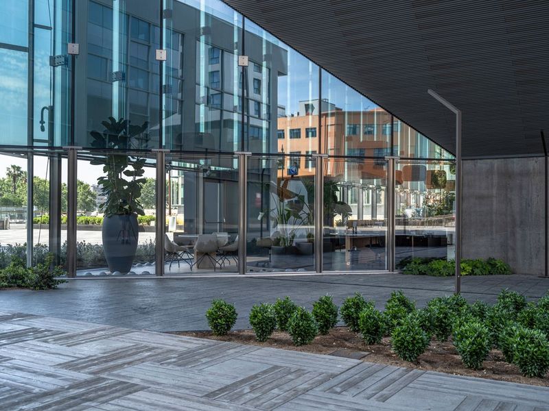 Exploring Spain's City Life: Urban Architecture HDRi Maps and Backplates