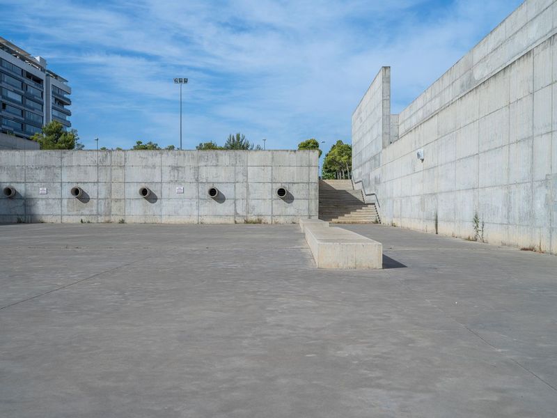 Urban Design in Spain: A Concrete Wall Plaza