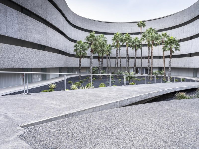 Spanish City Life and Urban Design HDRi Maps and Backplates