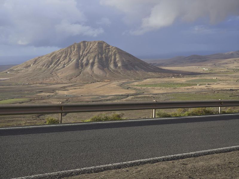 Spanish Mountain Landscape: Nature Scenery in Spain HDRi Maps and ...