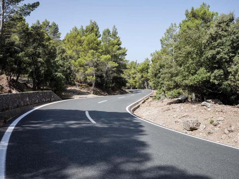 A Spanish Road: Asphalt, Low Day Landscape HDRi Maps and Backplates