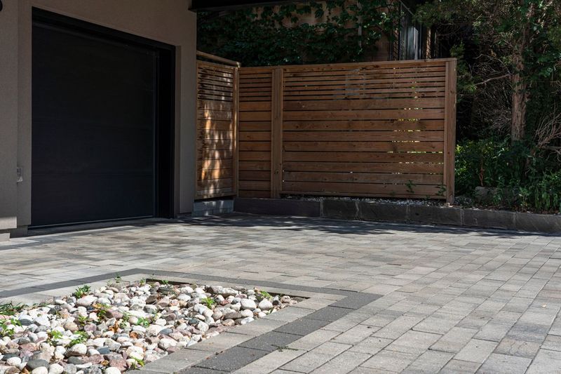 A Suburban House in Toronto with a Tree Courtyard HDRi Maps and Backplates