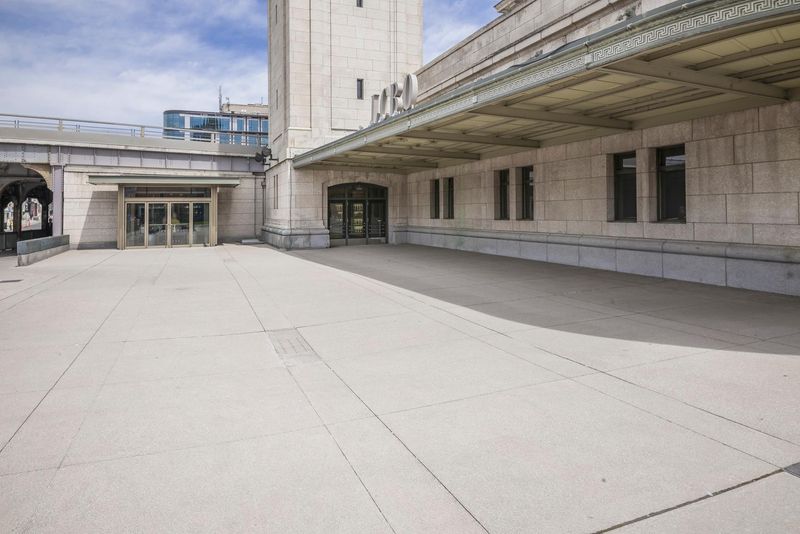 Suburban Residential Building: Open Space and Modern Design HDRi Maps ...