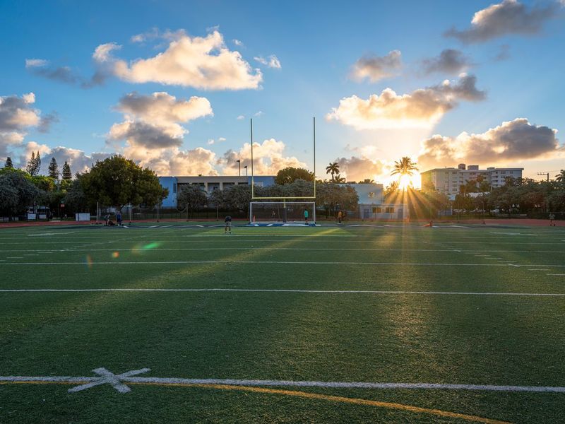 Sunny California Stadium: Football in the Sunshine HDRi Maps and Backplates