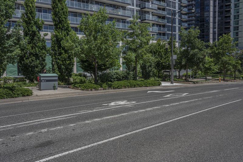 Thoroughfare: Asphalt Road in Toronto Cityscape HDRi Maps and Backplates