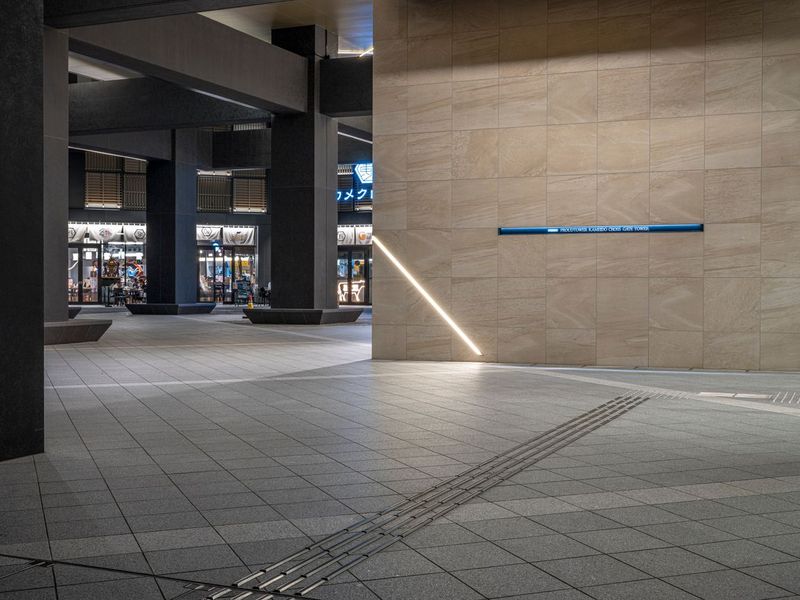 Tokyo City Life: Exploring the Shopping Mall HDRi Maps and Backplates