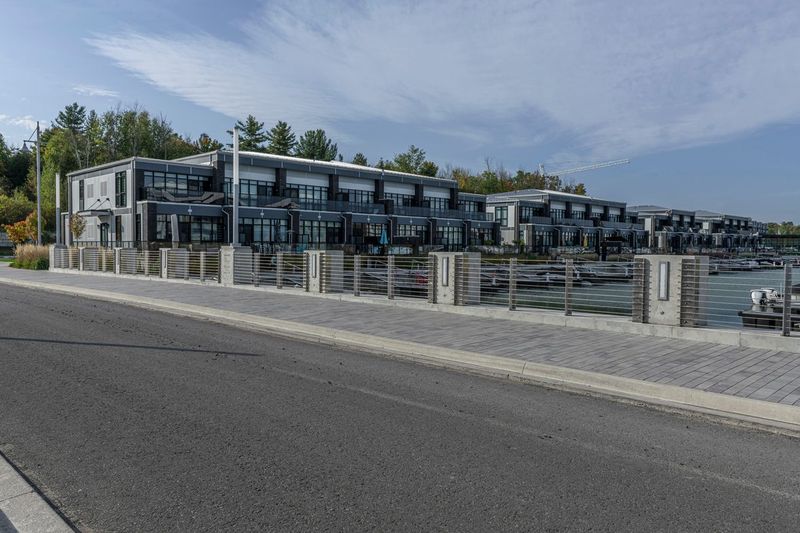 Toronto Canada Apartment Complex with Water View HDRi Maps and Backplates