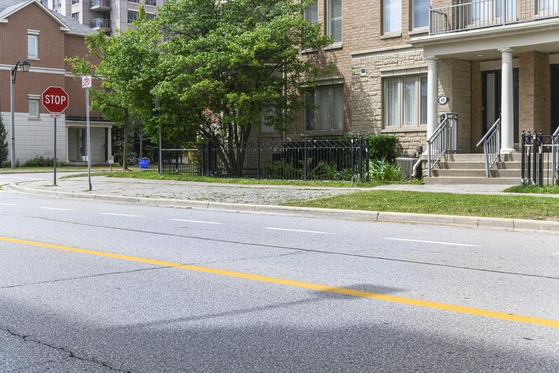 Toronto, Canada Residential Neighborhood Houses HDRi Maps and Backplates