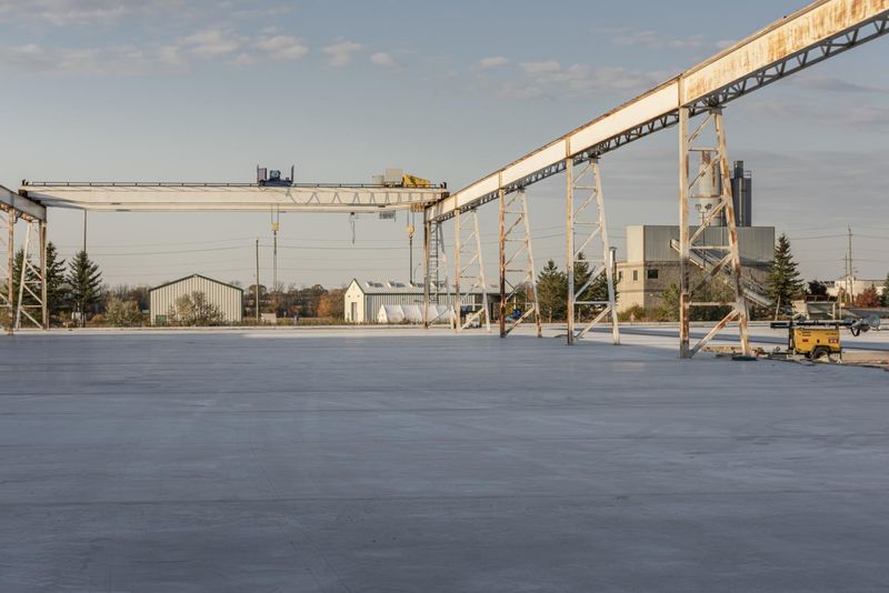 Toronto Industrial Architecture at Dawn HDRi Maps and Backplates