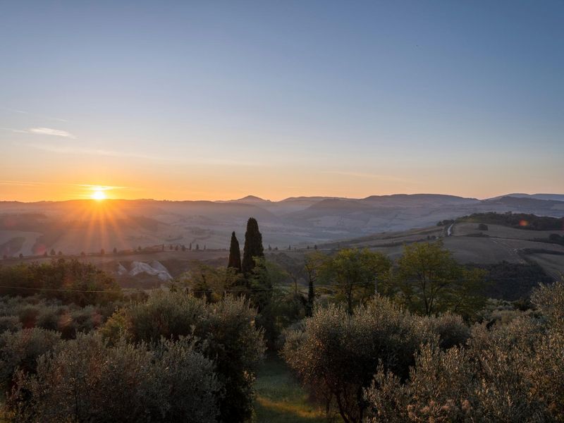 Tuscany Landscape at Dawn: Clear Sky and Tranquility HDRi Maps and ...