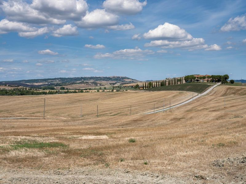 Tuscany Road: Embracing the Rugged Nature of Italy HDRi Maps and Backplates