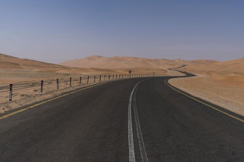 Road Trip in the Liwa Desert, UAE HDRi Maps and Backplates
