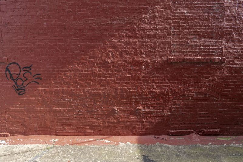 Urban Alley: Graffiti and Modern Architecture HDRi Maps and Backplates